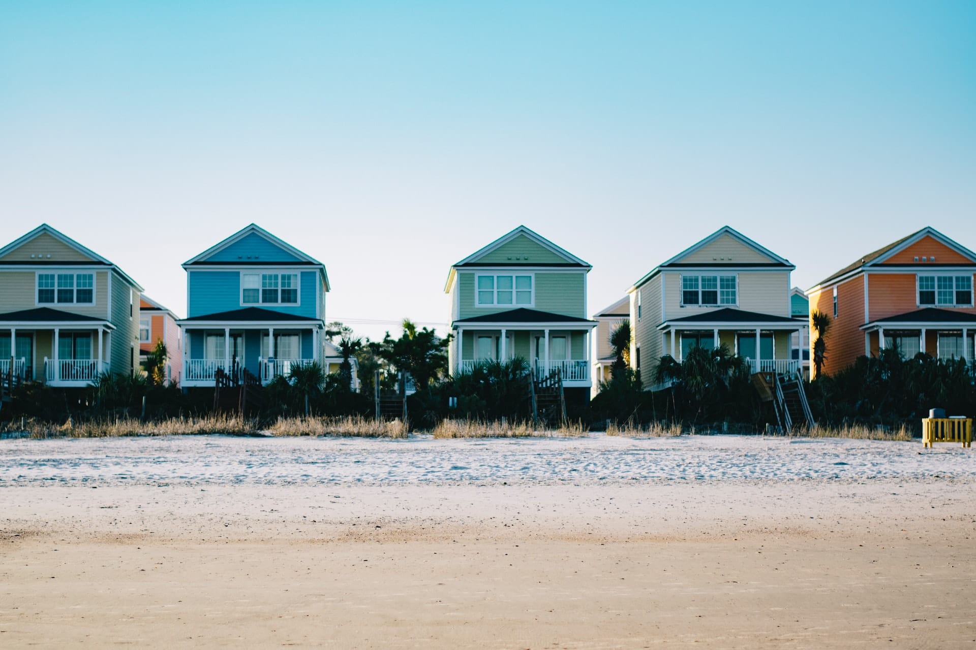 Ce qu’il faut savoir pour construire une maison en kit sur le littoral